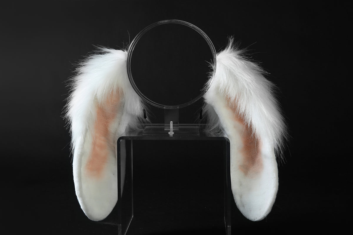 White lop bunny ear and tail plug rabbit – Aliriga