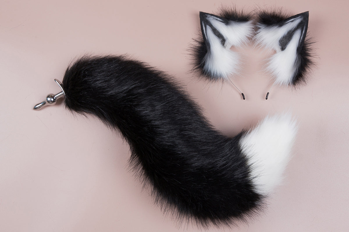 black white faux fur fox tail plug and ear set Curvy wolf tail butt pl ...